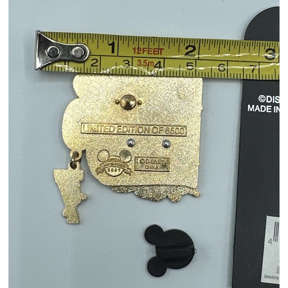 Disney | Accessories | Disney Wdw 207 New Years Eve Mickey Minnie ...